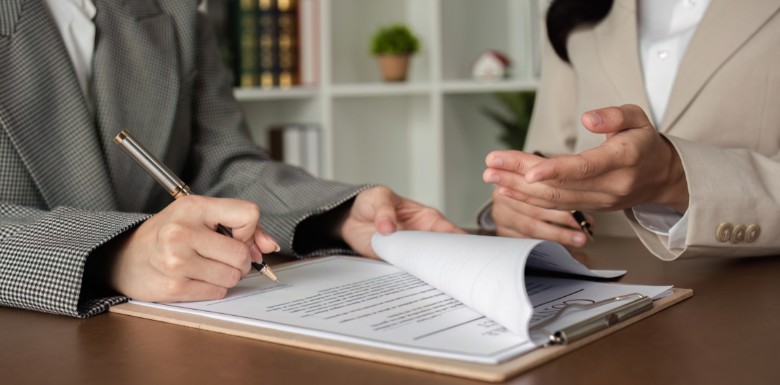 What Businesses Should Know Before Filing a Defamation Lawsuit | Lantz ...
